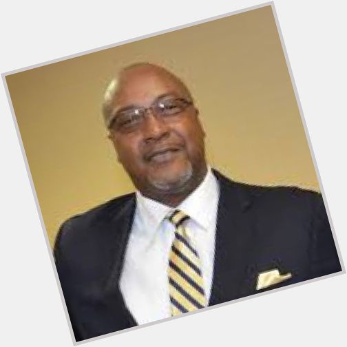 Darryl Holmes | Official Site for Man Crush Monday #MCM | Woman Crush Wednesday #WCW