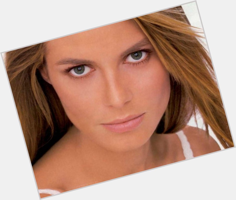 Heidi Helmer | Official Site for Woman Crush Wednesday #WCW