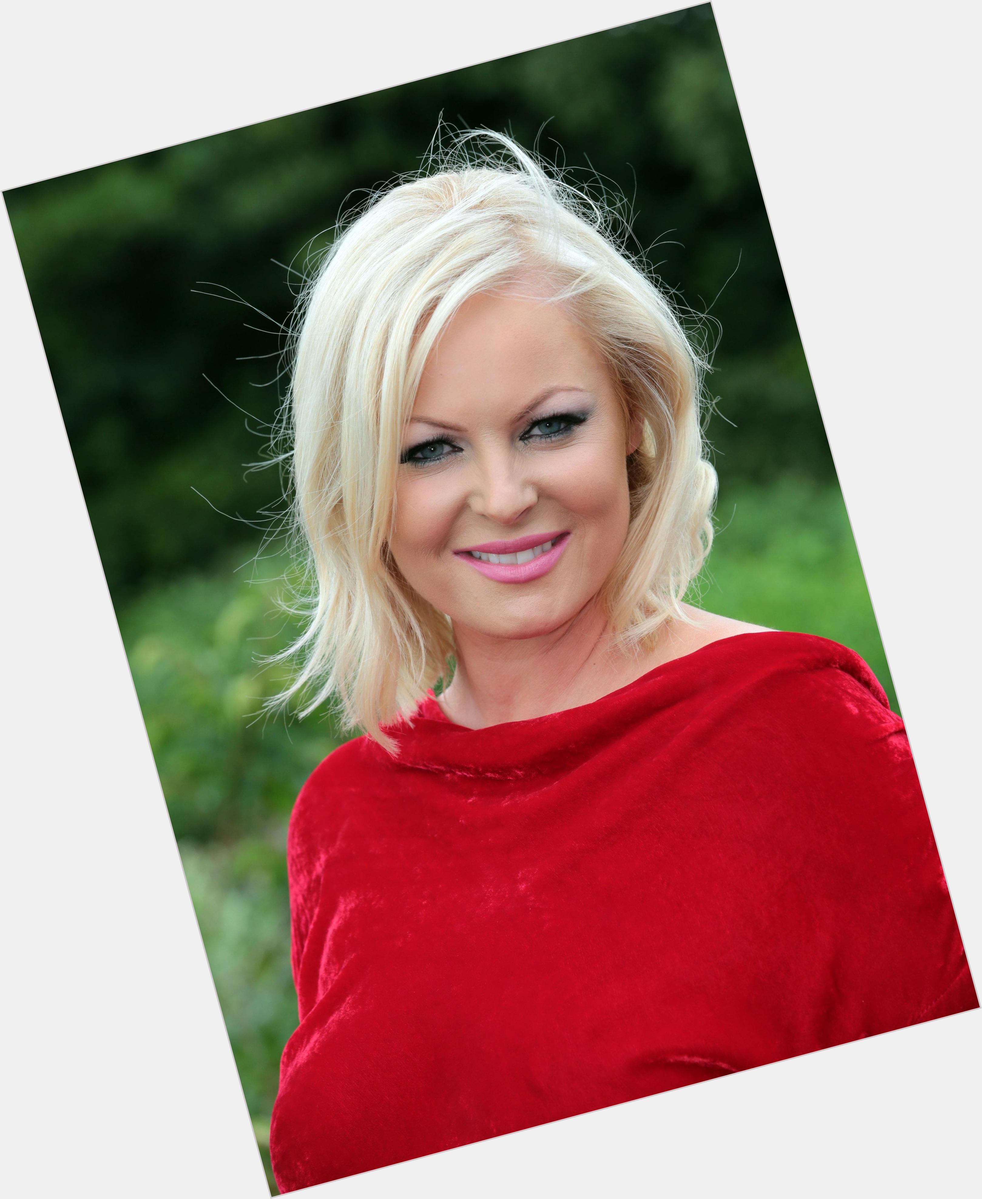 Amanda Brunker | Official Site for Woman Crush Wednesday #WCW