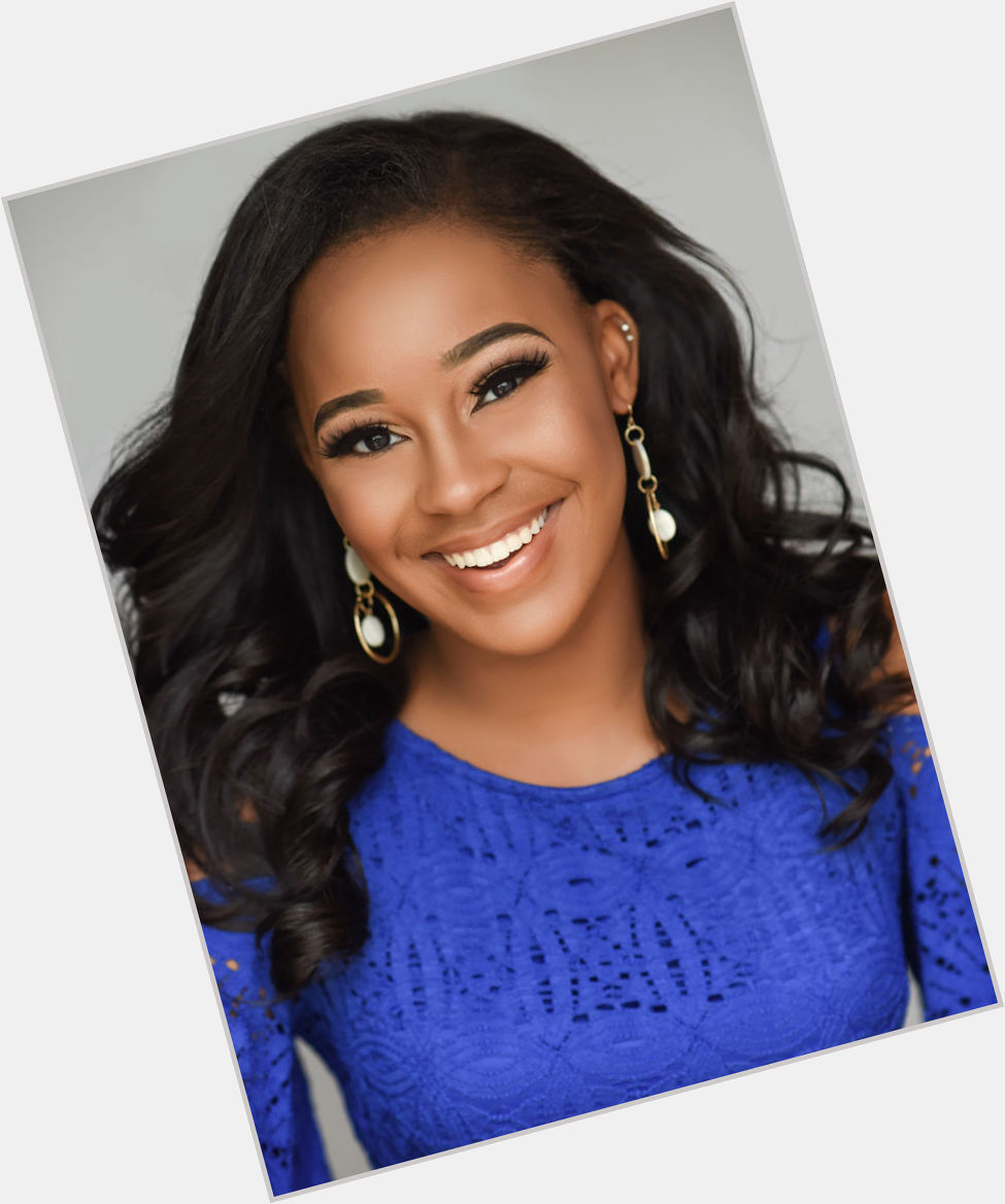 Brandee Mills | Official Site for Woman Crush Wednesday #WCW