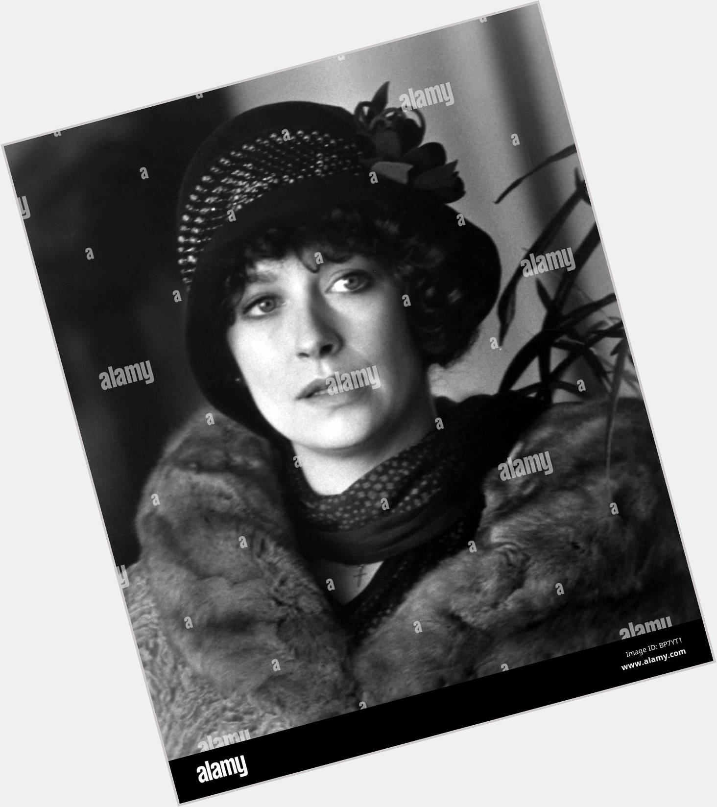 Celia Gregory | Official Site for Woman Crush Wednesday #WCW