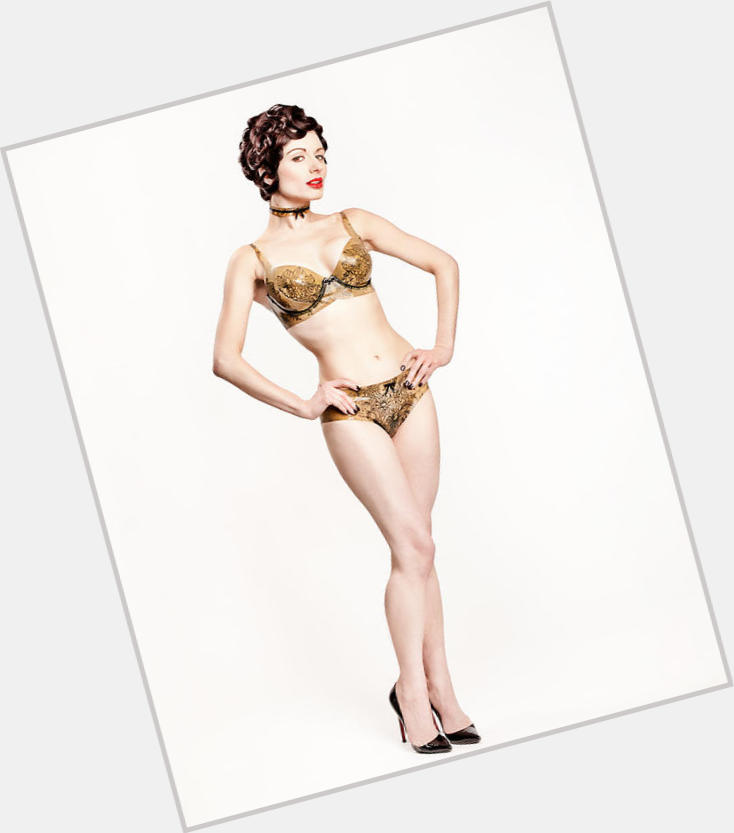 Darenzia | Official Site for Woman Crush Wednesday #WCW