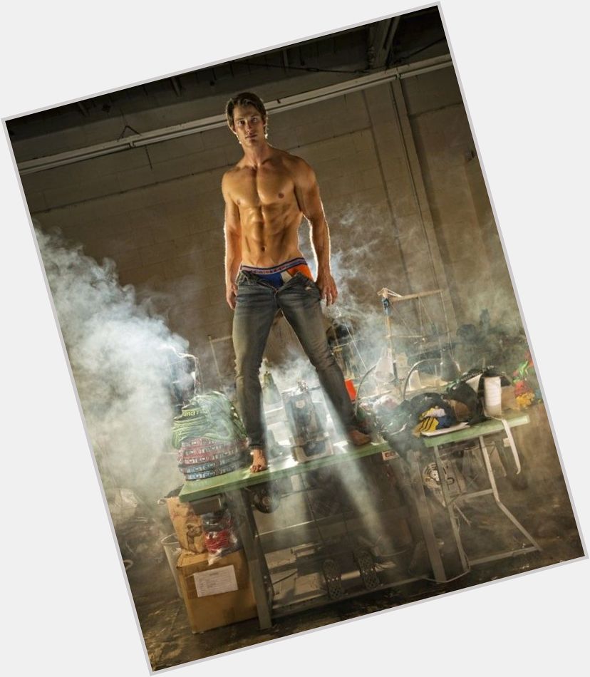 Darrell Thomas Utley | Official Site for Man Crush Monday #MCM | Woman ...