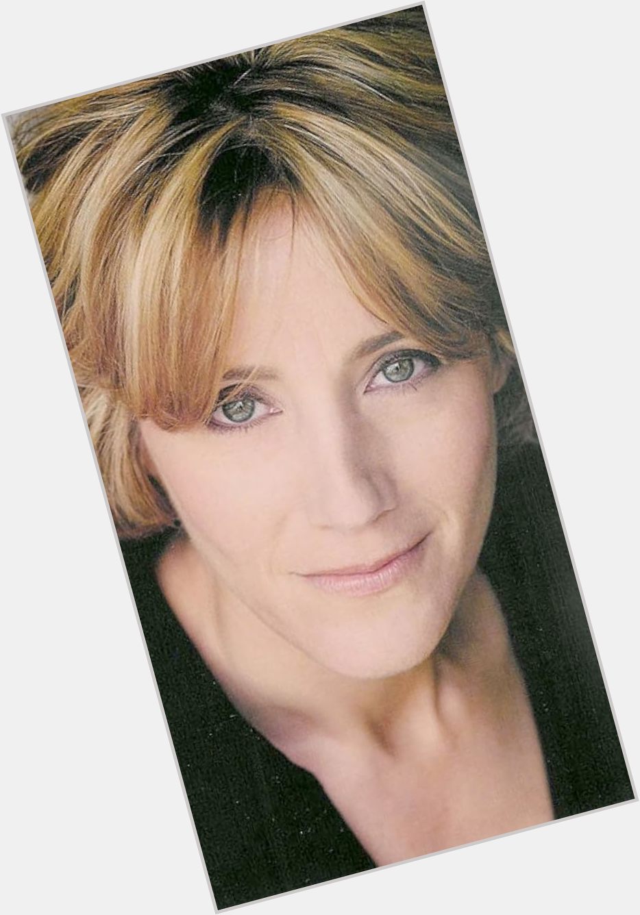 Elizabeth Storm | Official Site for Woman Crush Wednesday #WCW