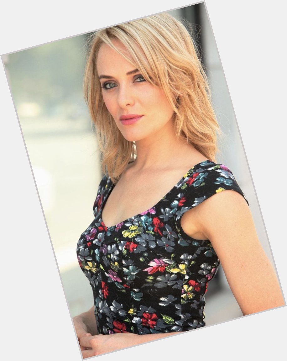 Emma Leonard | Official Site for Woman Crush Wednesday #WCW