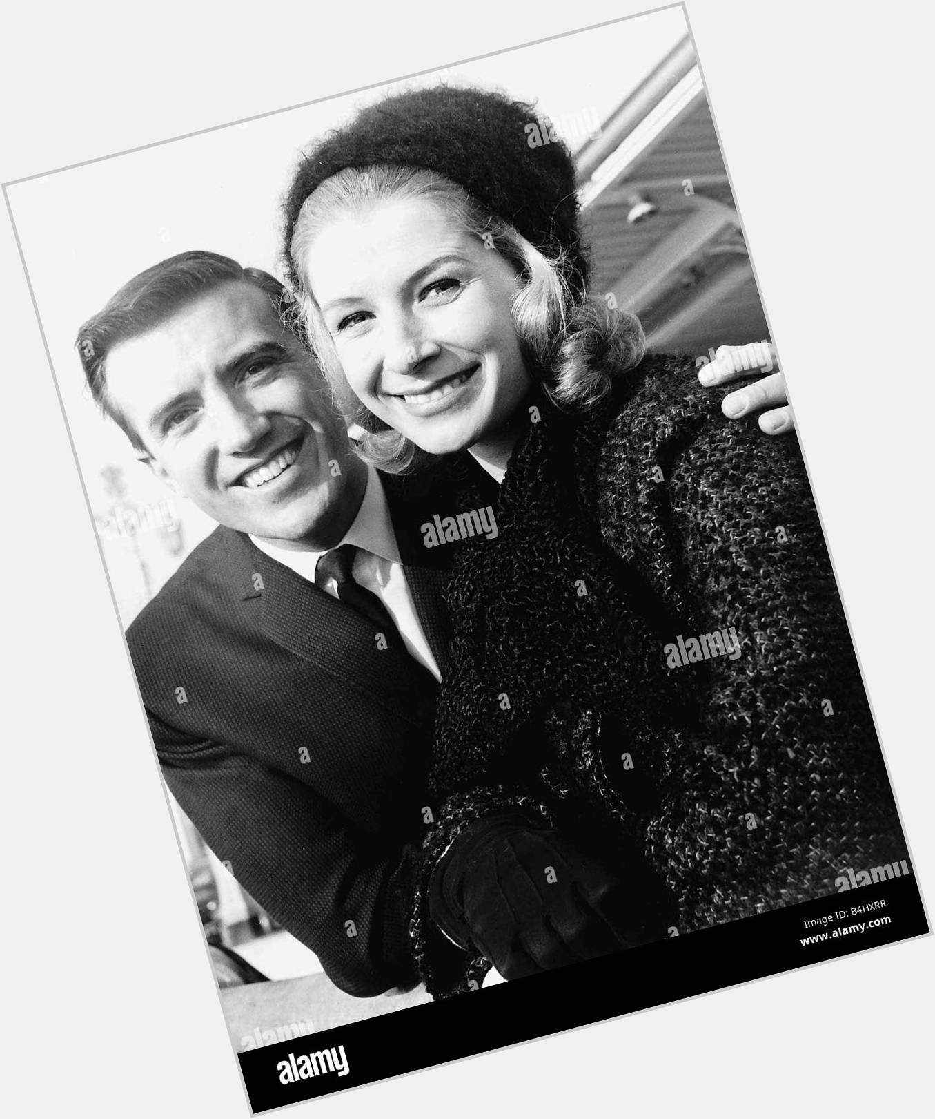 Fiona Dickson | Official Site for Woman Crush Wednesday #WCW