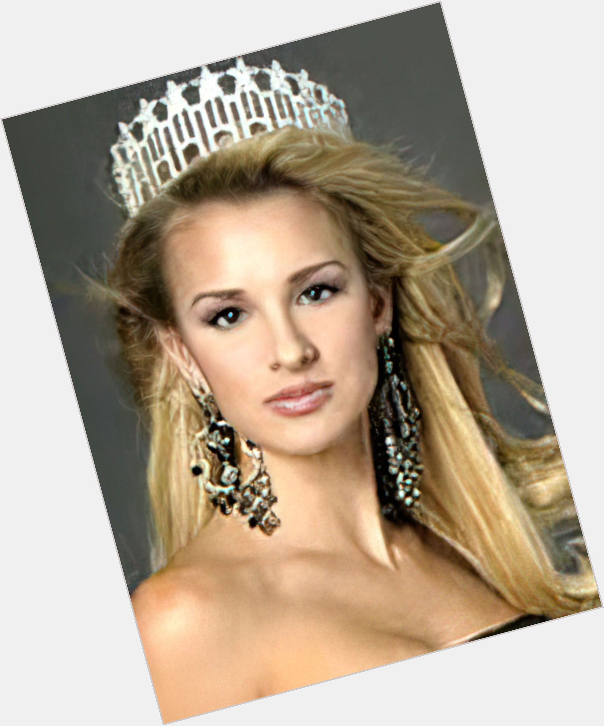 Hottest Female Celebs #WomanCrushWednesday | Official Site for Woman ...