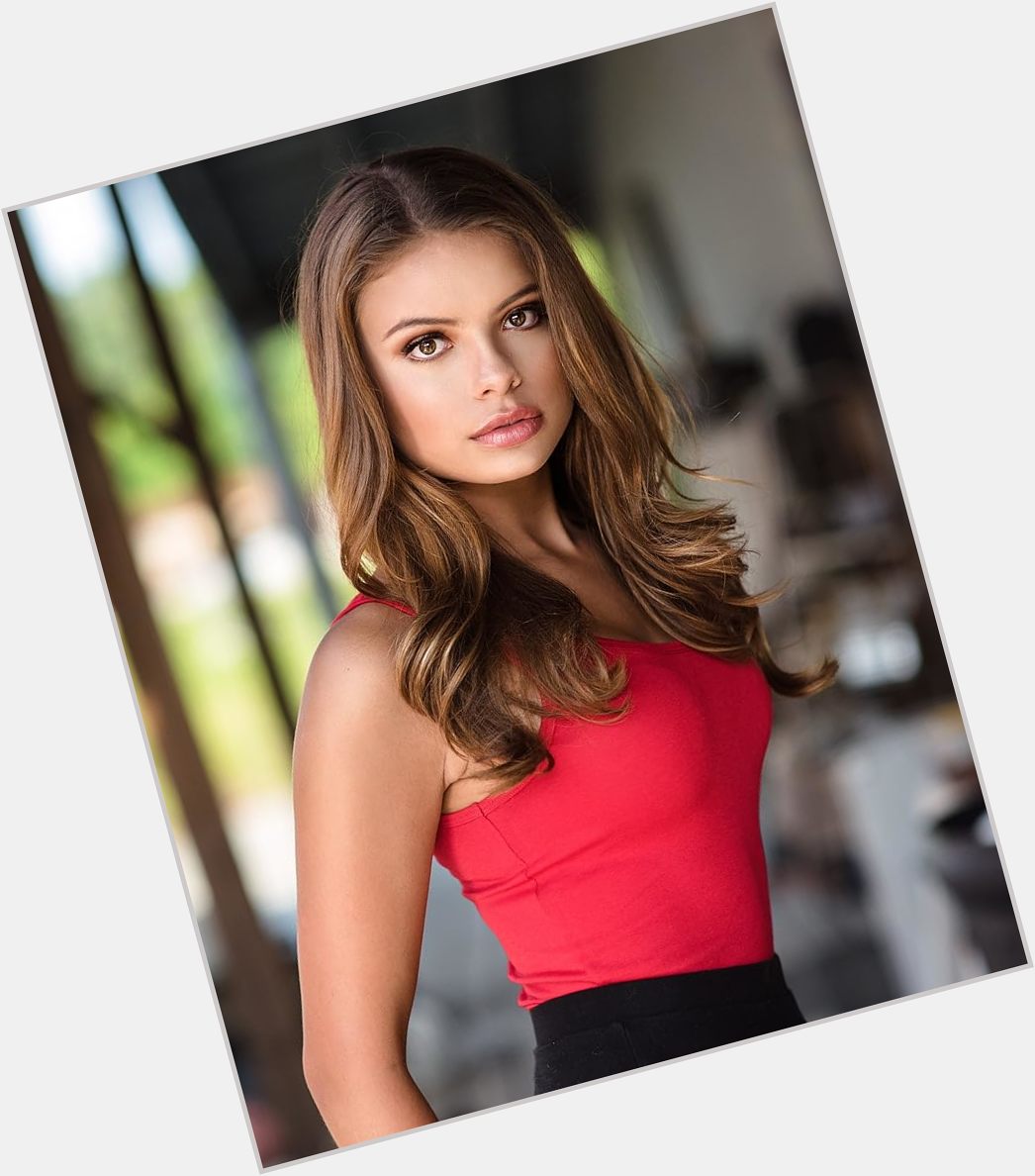 Hannah Nicolas | Official Site for Woman Crush Wednesday #WCW