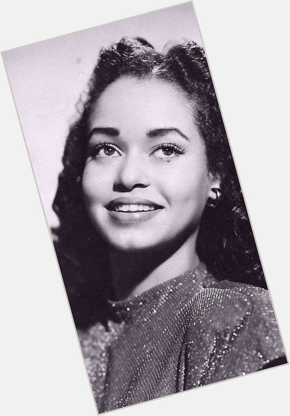 Isabel Cooley | Official Site for Woman Crush Wednesday #WCW