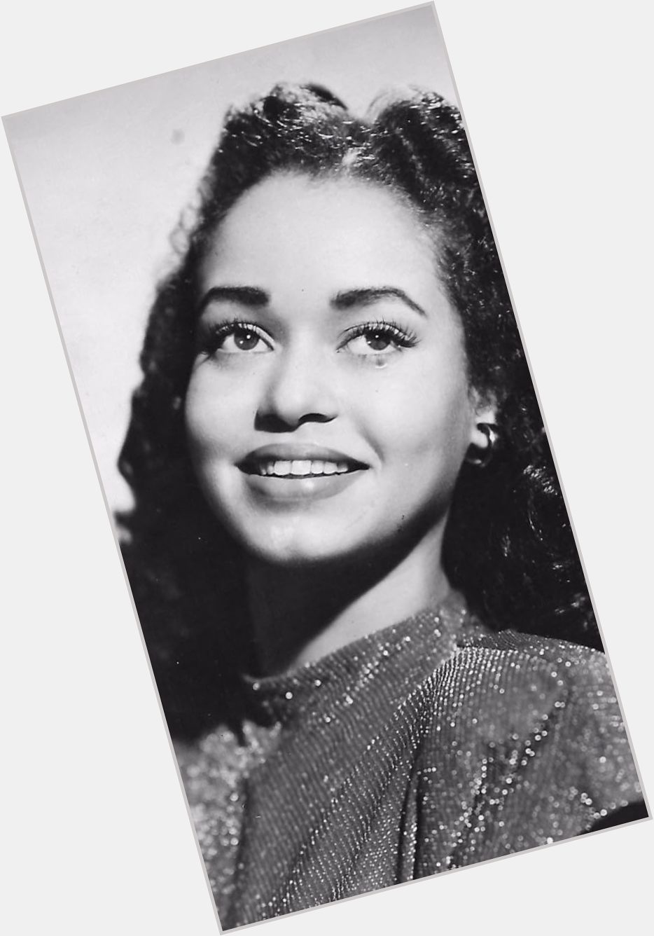 Isabel Cooley | Official Site for Woman Crush Wednesday #WCW