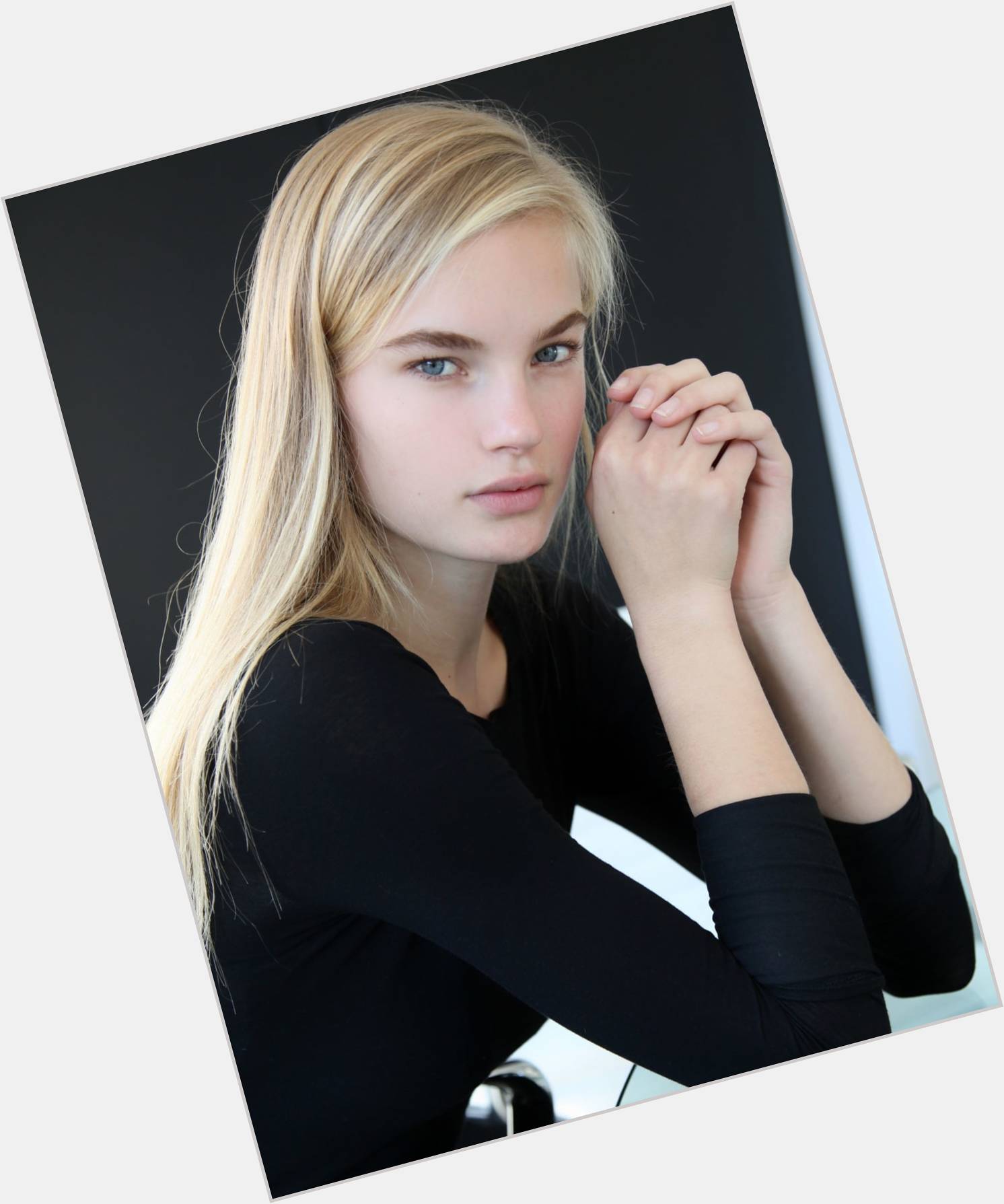 Isabel Scholten | Official Site for Woman Crush Wednesday #WCW