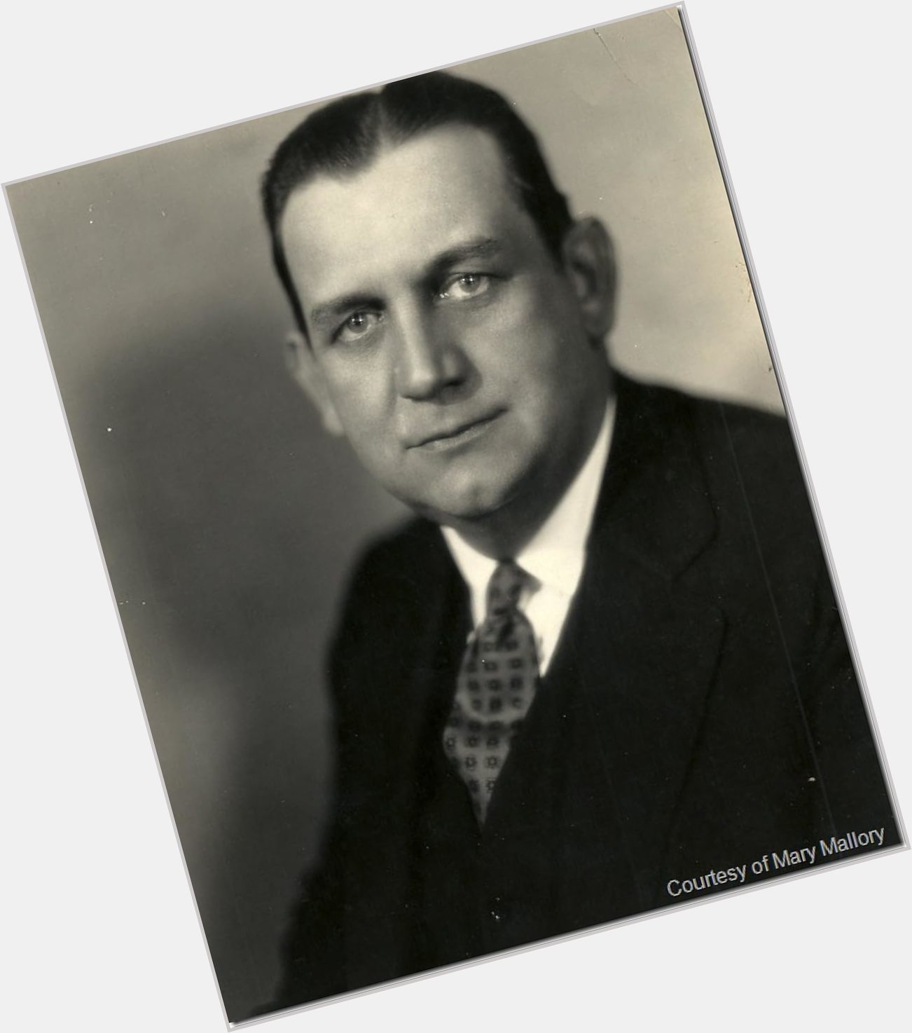 Joseph Farnham | Official Site for Man Crush Monday #MCM | Woman Crush ...