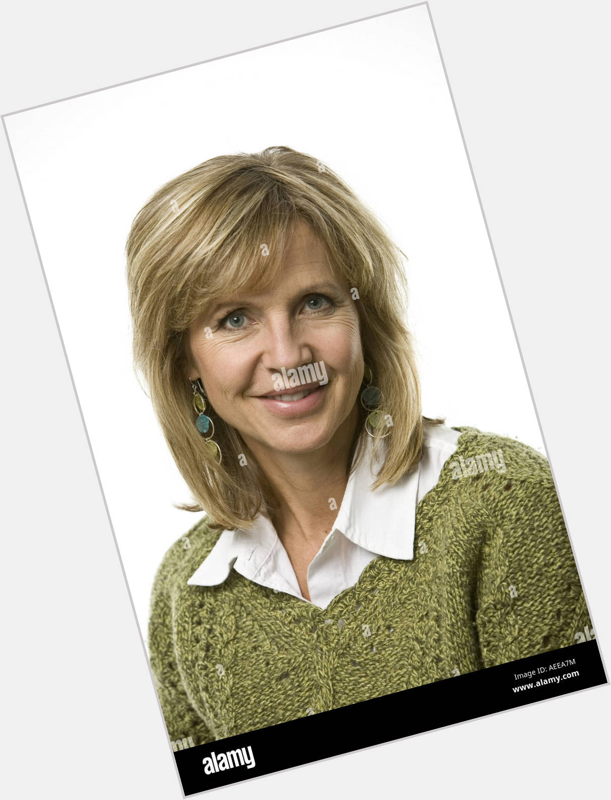 Karen Struthers | Official Site for Woman Crush Wednesday #WCW