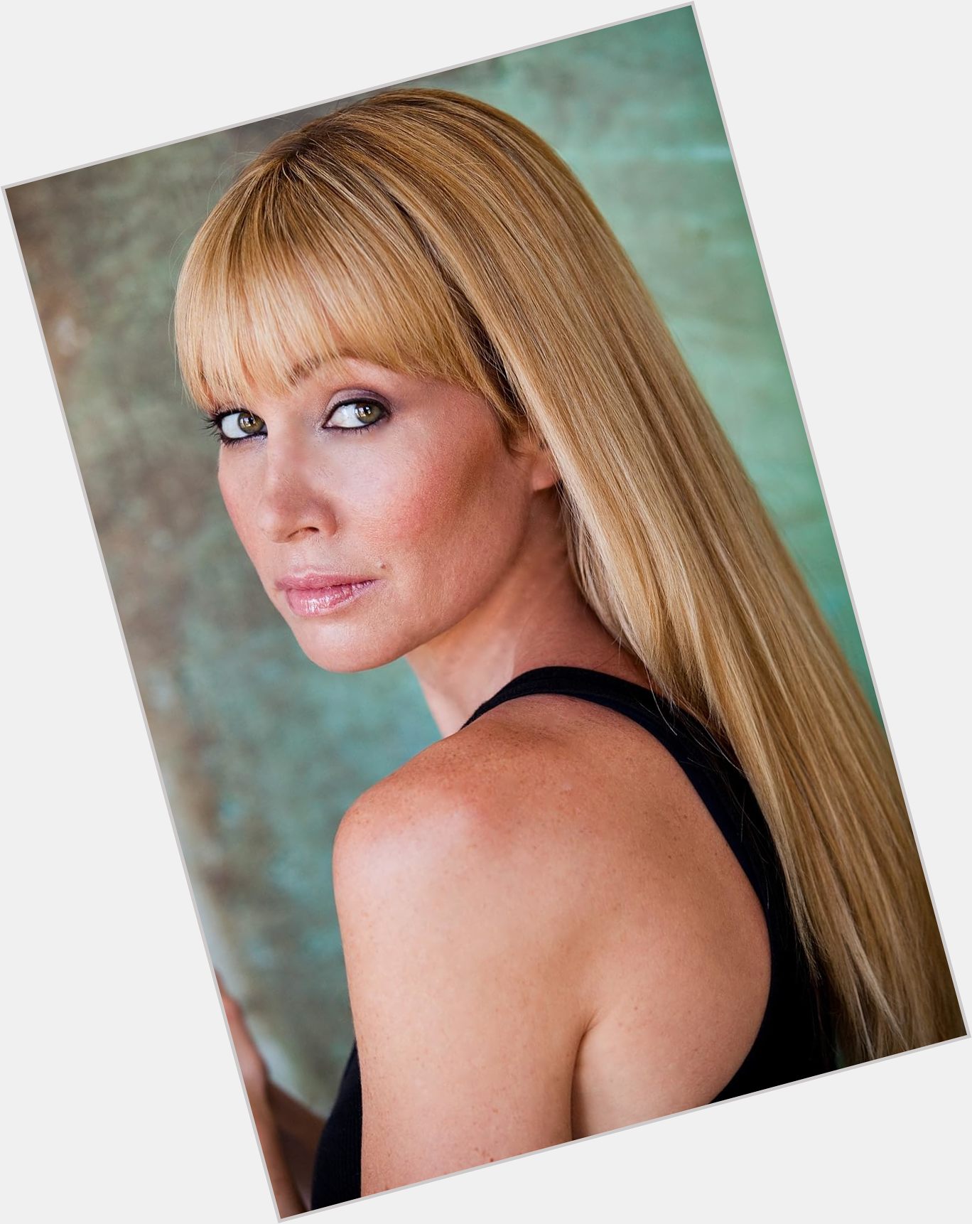 Kari Ruth | Official Site for Woman Crush Wednesday #WCW