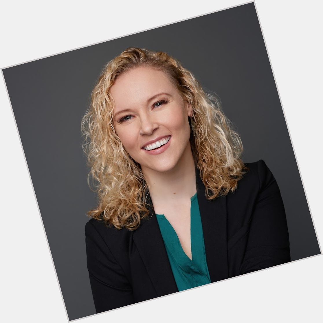 Kelly Connell | Official Site for Man Crush Monday #MCM | Woman Crush ...