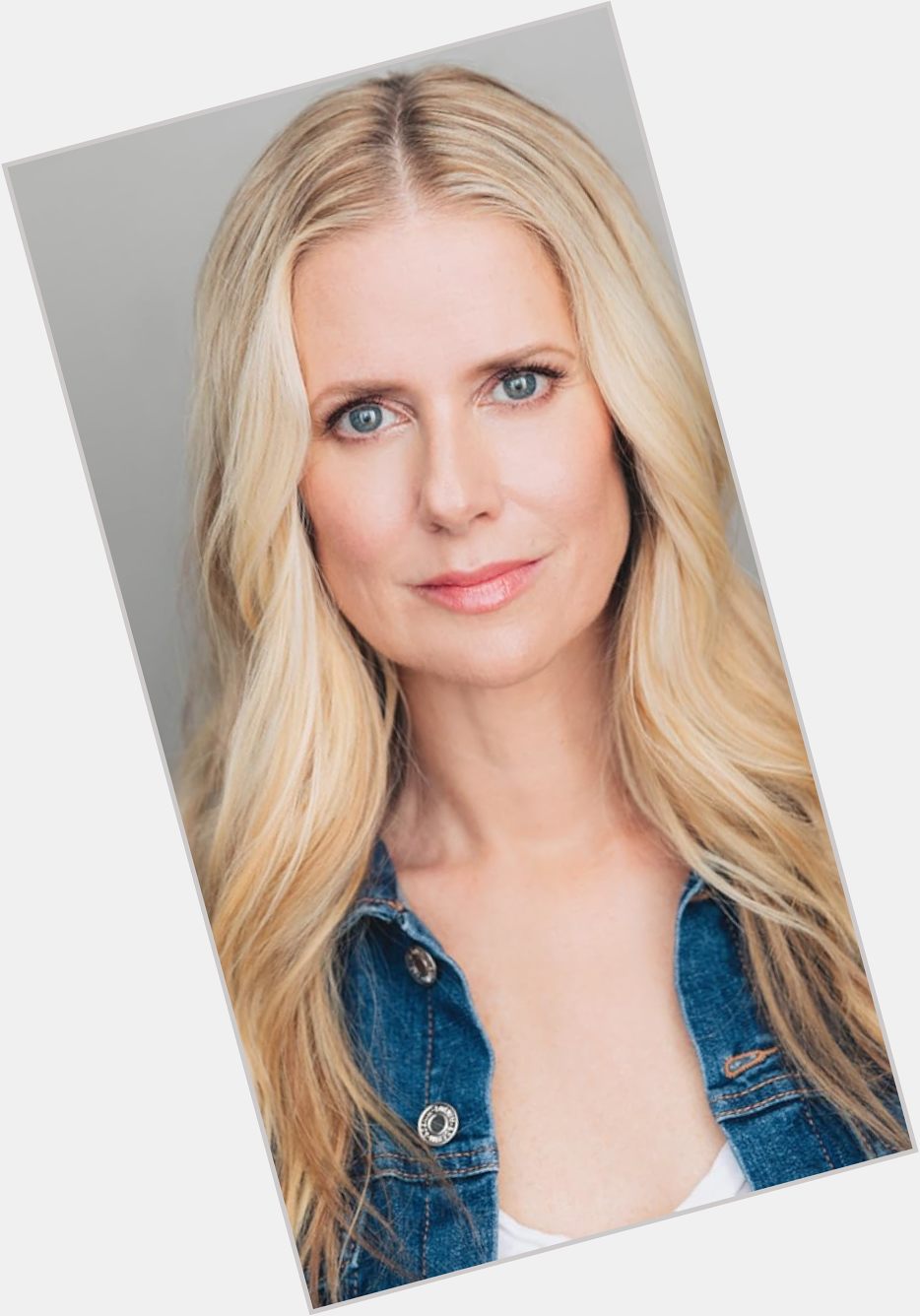 Kelly Deadmon | Official Site for Woman Crush Wednesday #WCW