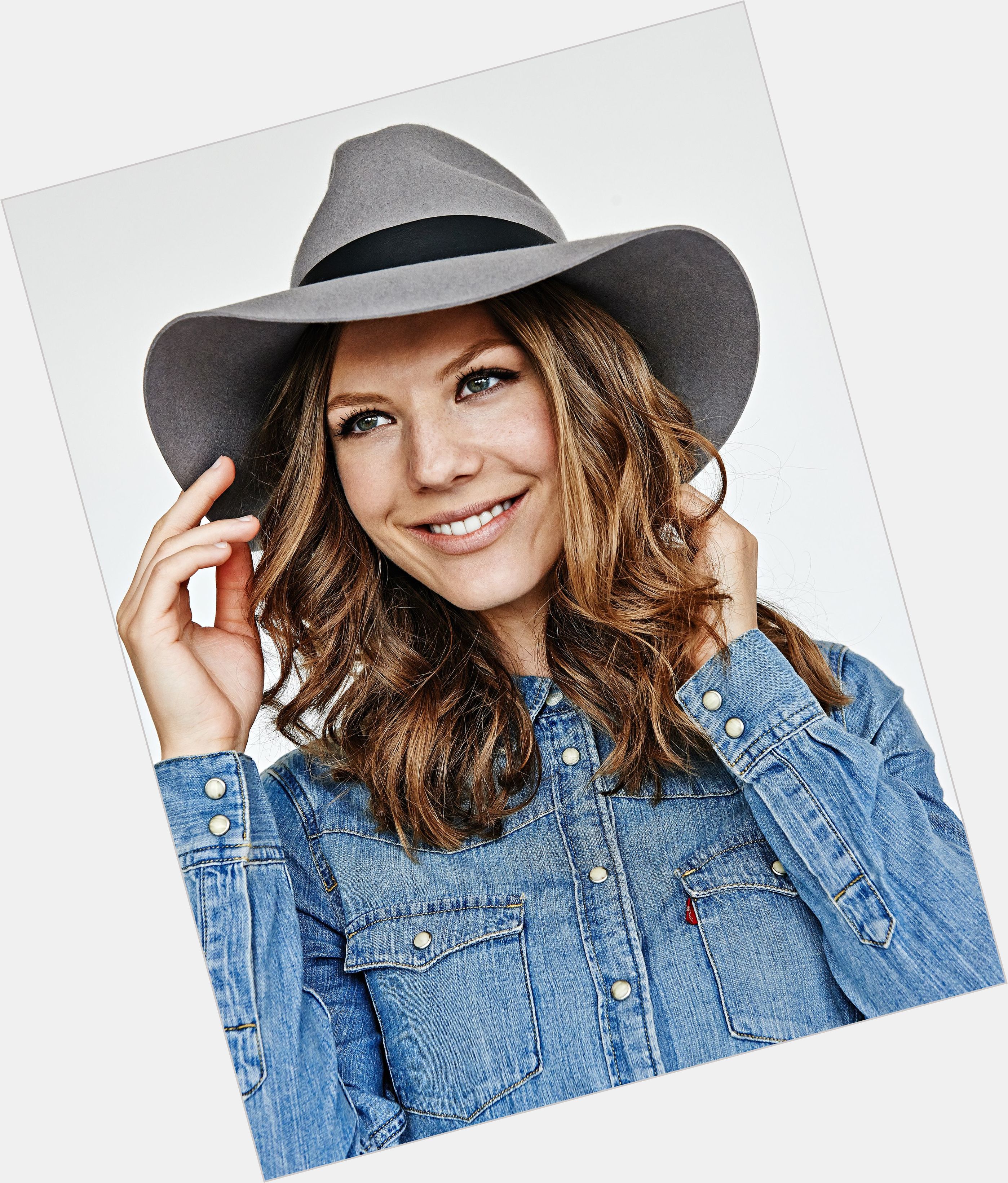 Lenny Filipova | Official Site for Woman Crush Wednesday #WCW