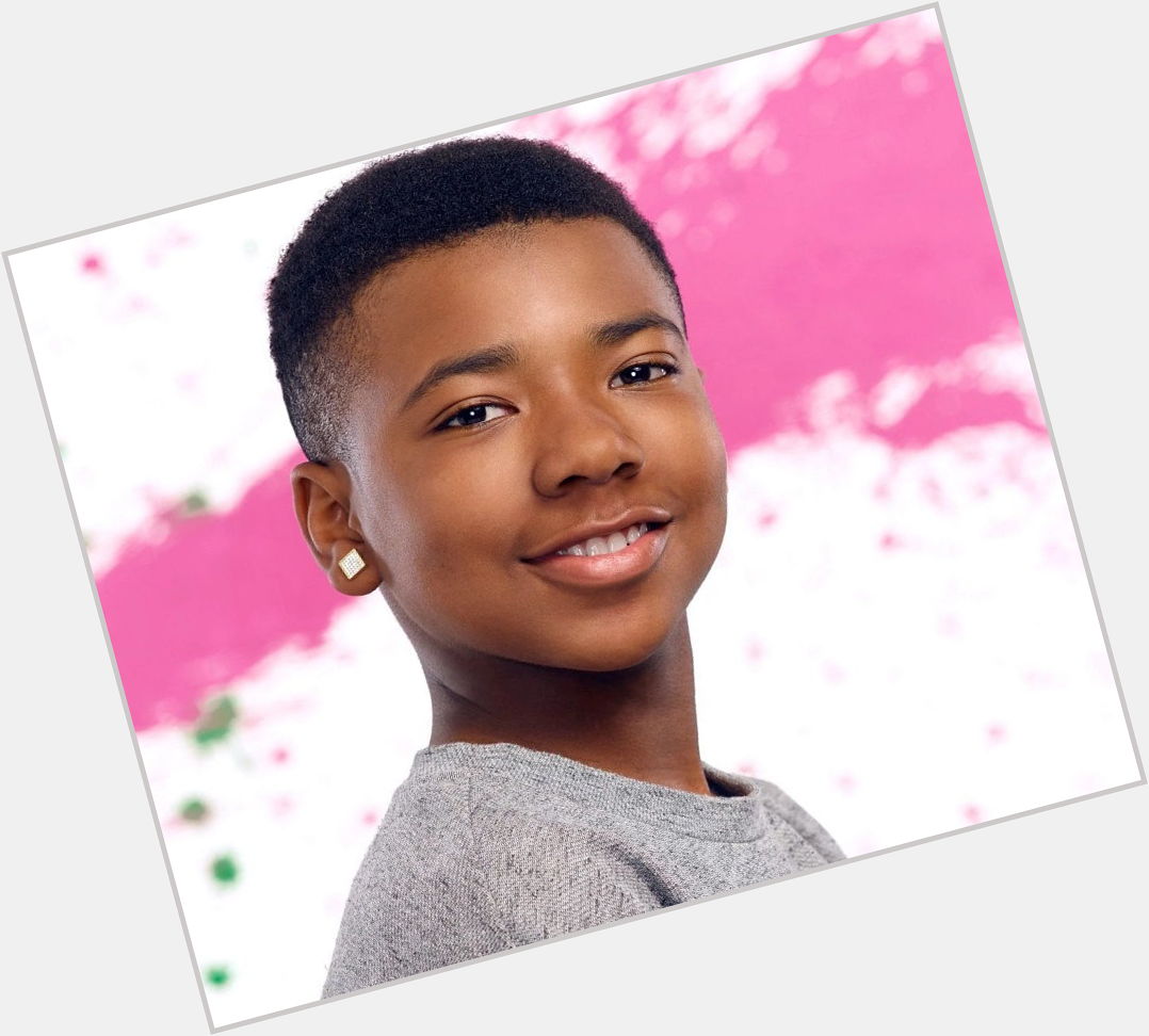 Leon Burns | Official Site for Man Crush Monday #MCM | Woman Crush ...