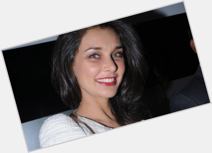 Lisa Be | Official Site for Woman Crush Wednesday #WCW