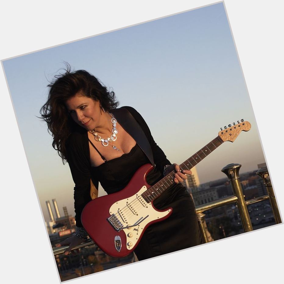 Liz Larin | Official Site for Woman Crush Wednesday #WCW