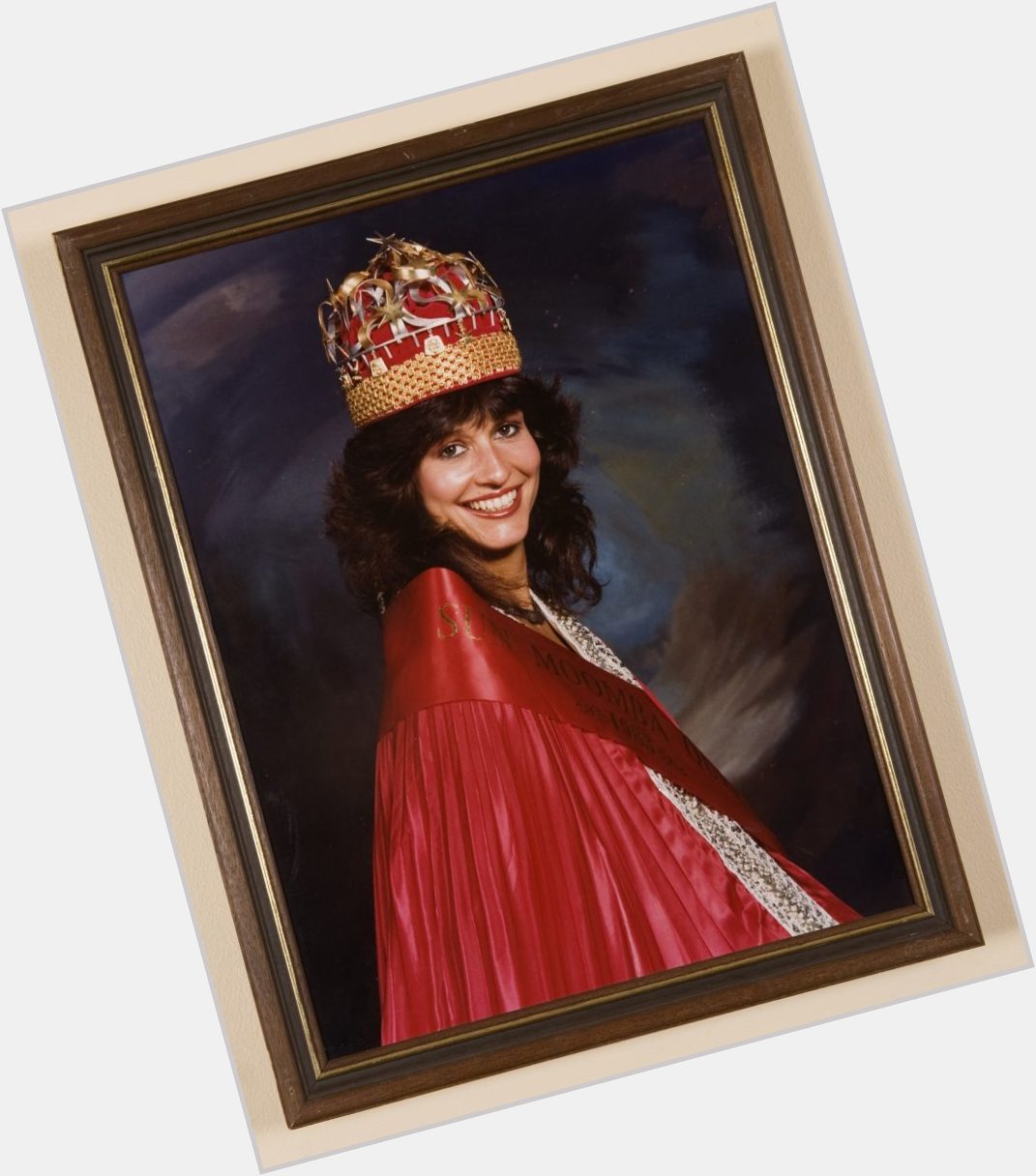 Lynda Knight | Official Site for Woman Crush Wednesday #WCW