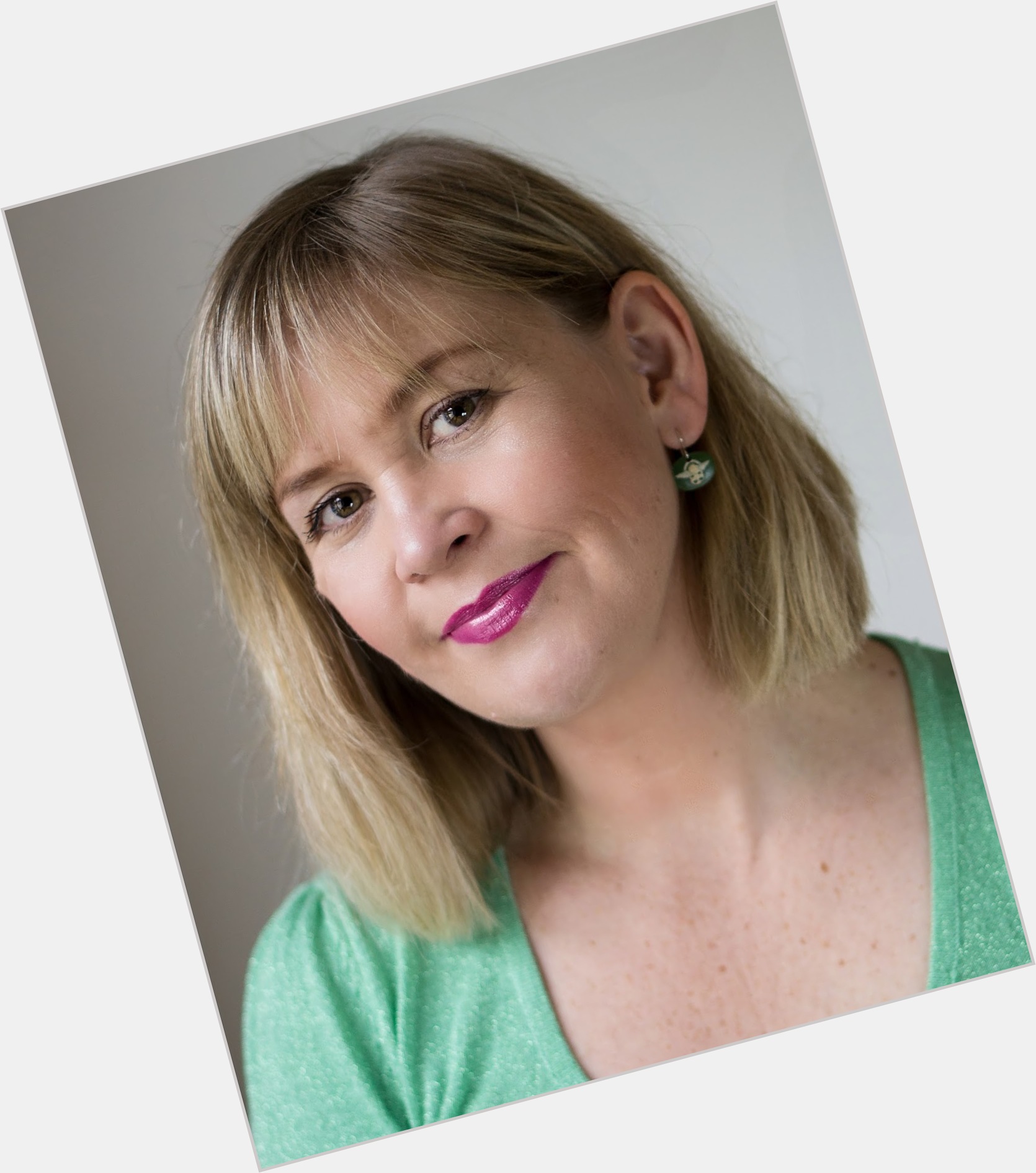 Lyndee Jane Rutherford | Official Site for Woman Crush Wednesday #WCW