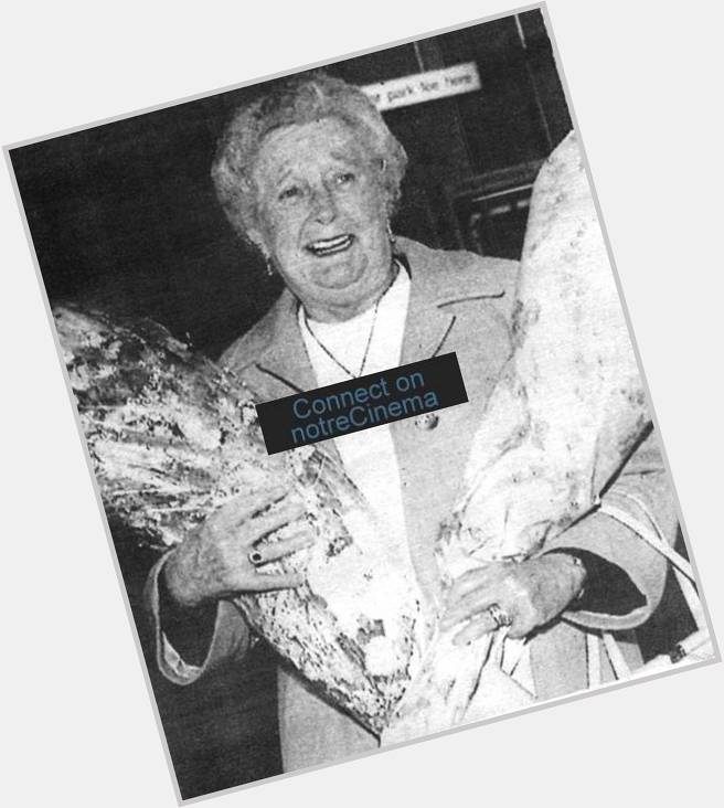 Lynne Carol | Official Site for Woman Crush Wednesday #WCW