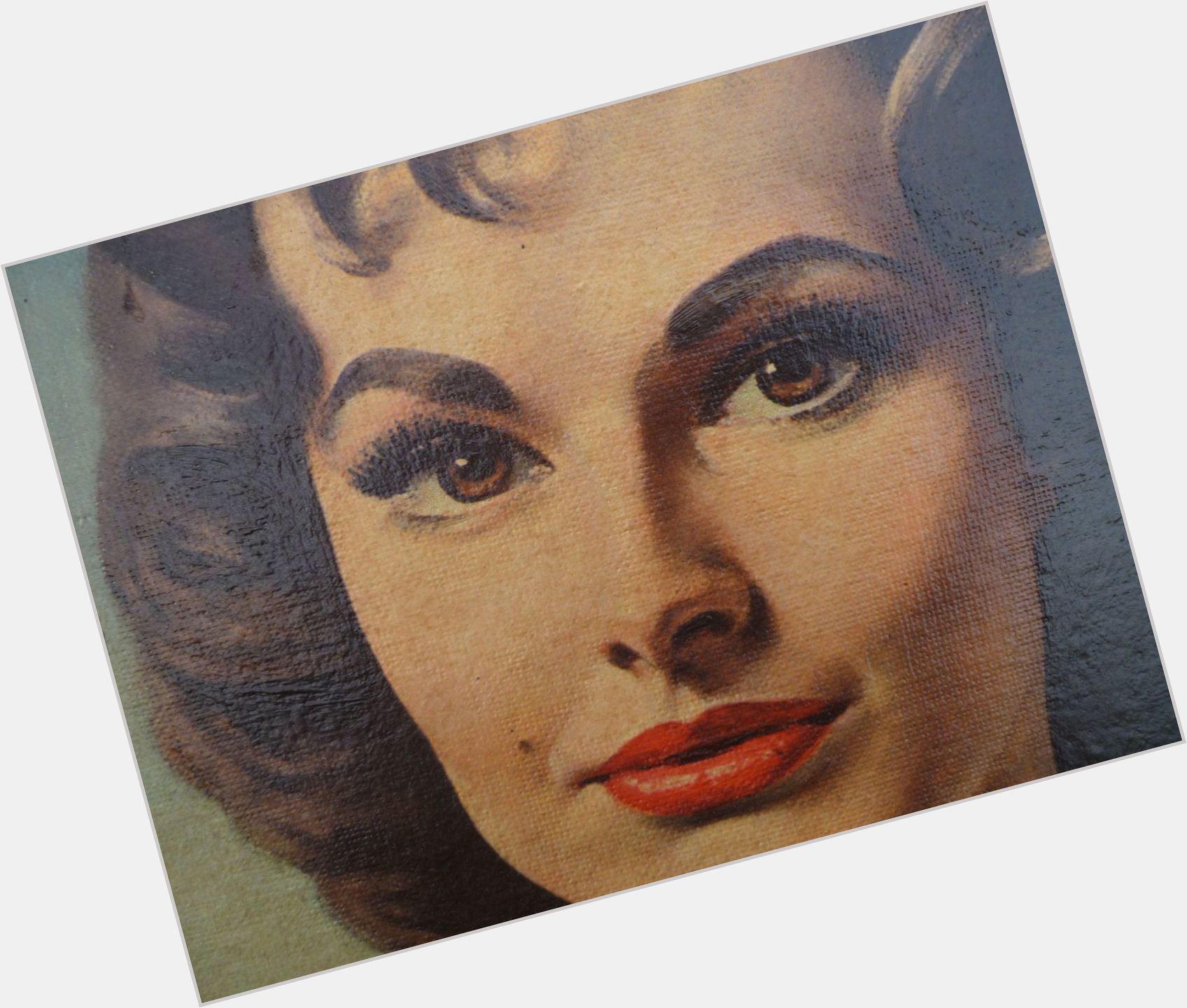 Madelyn Darrow | Official Site for Woman Crush Wednesday #WCW