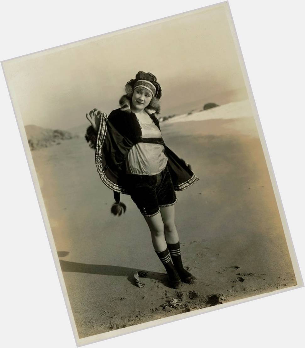 Marvel Rea | Official Site for Woman Crush Wednesday #WCW