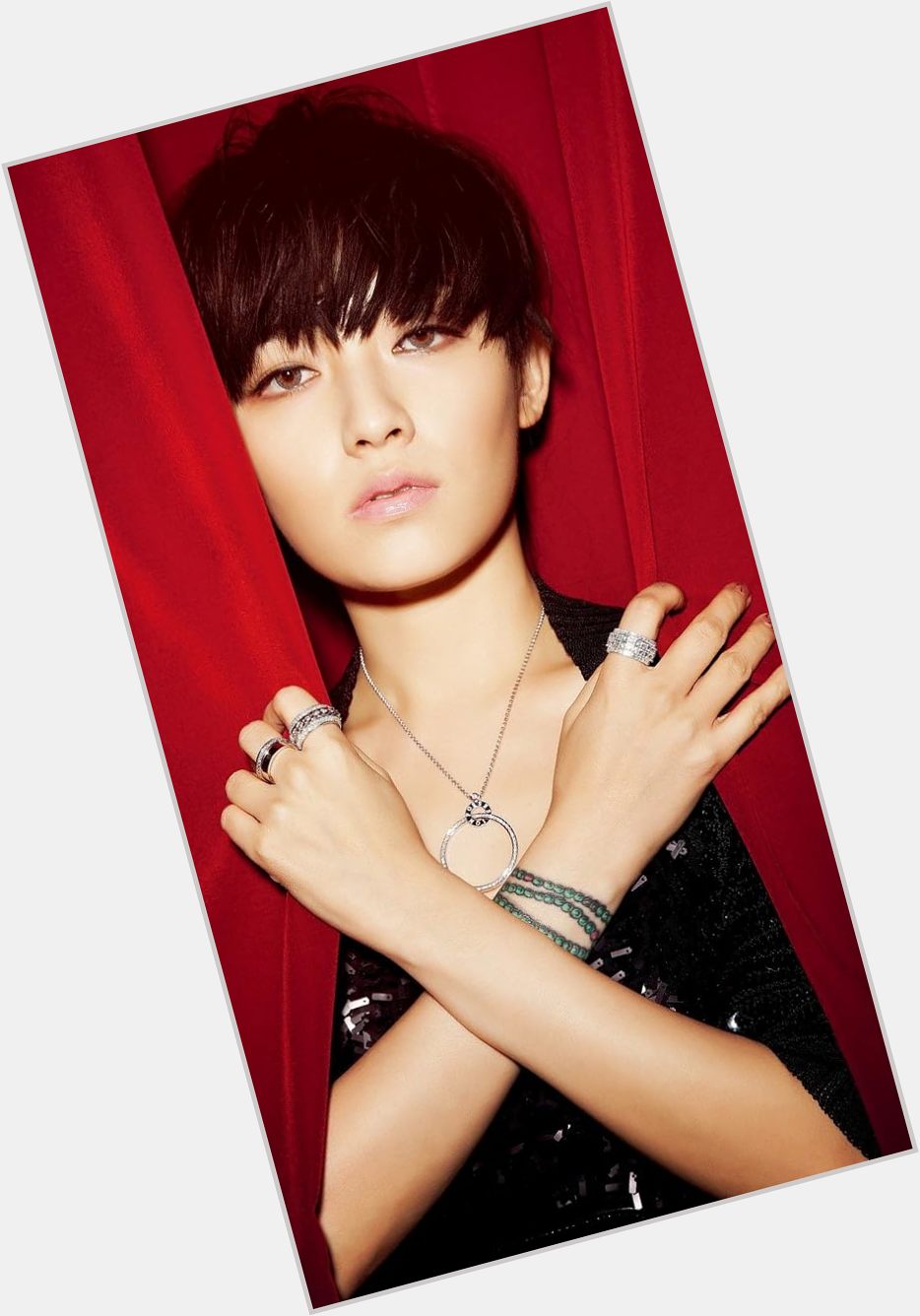 Mavis Fan | Official Site for Woman Crush Wednesday #WCW