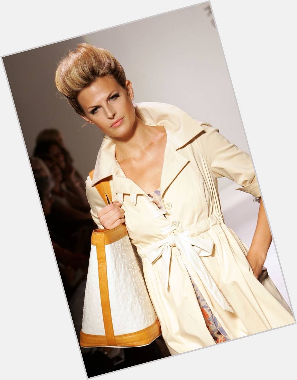 Hottest Female Celebs #WomanCrushWednesday | Official Site for Woman ...