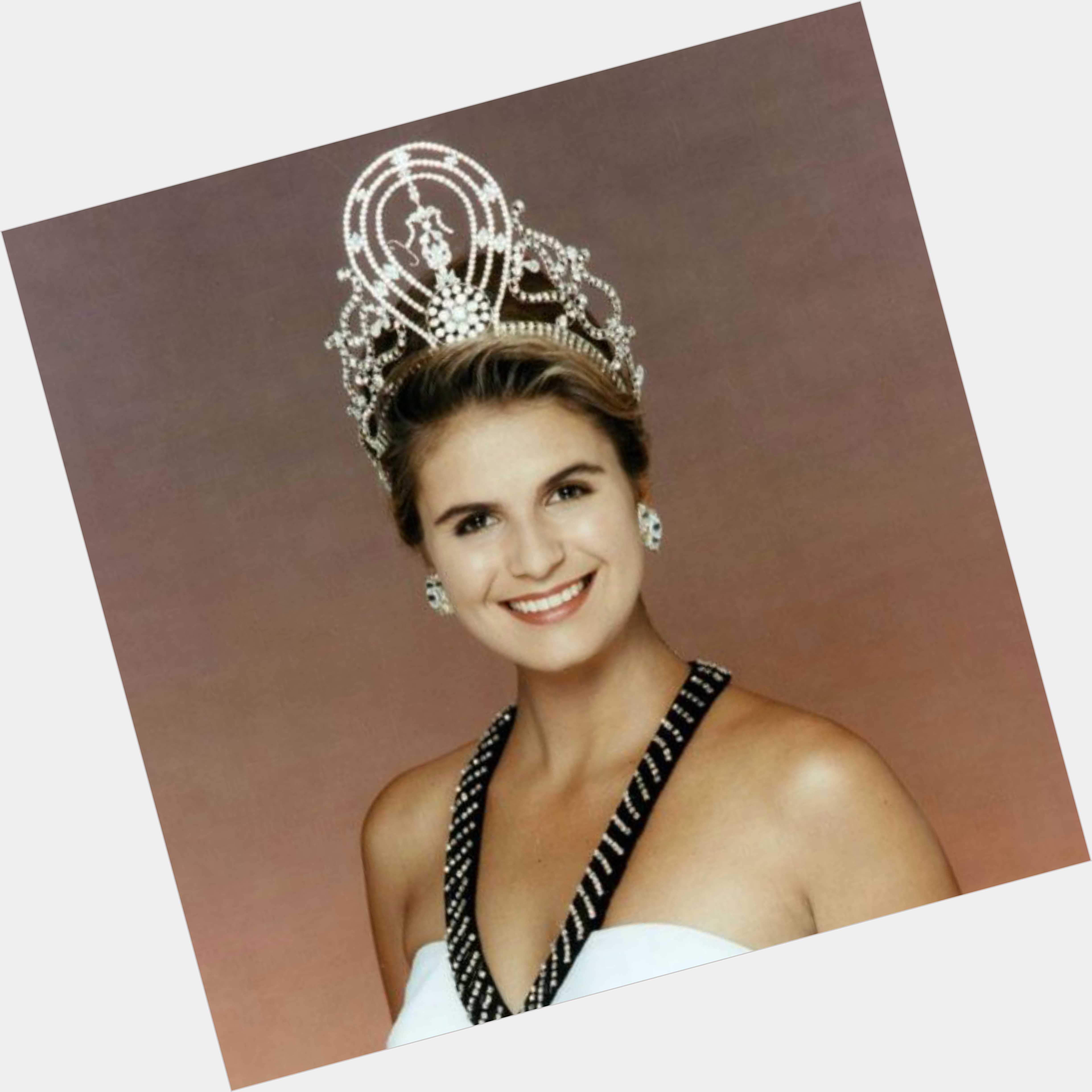 Michelle Mclean | Official Site for Woman Crush Wednesday #WCW