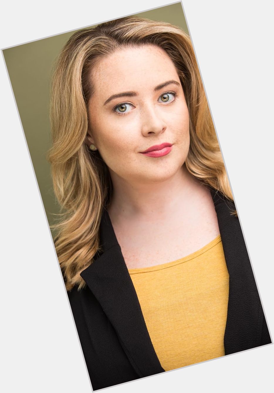 Michelle Meredith | Official Site for Woman Crush Wednesday #WCW