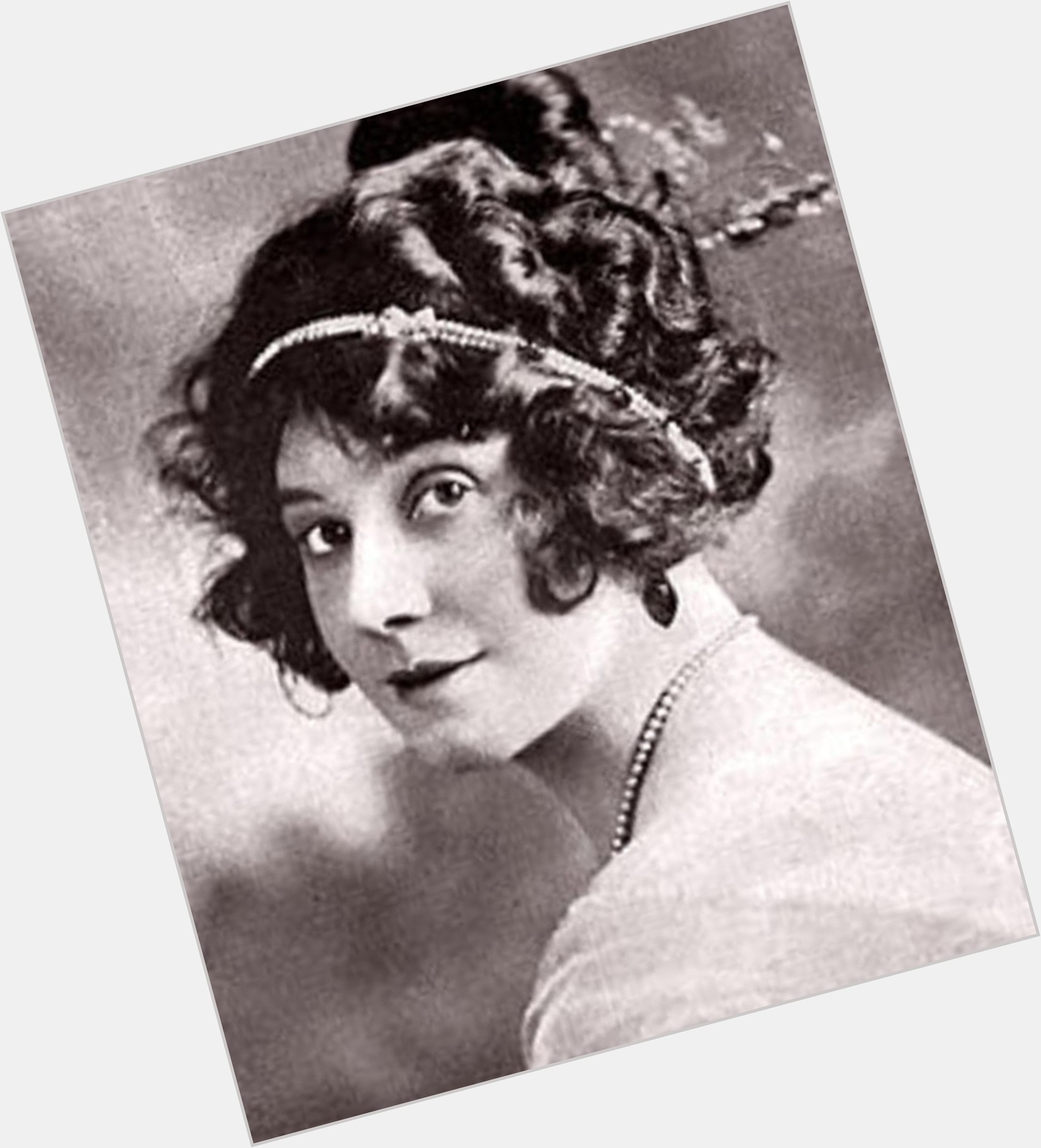 Minta Durfee | Official Site for Woman Crush Wednesday #WCW