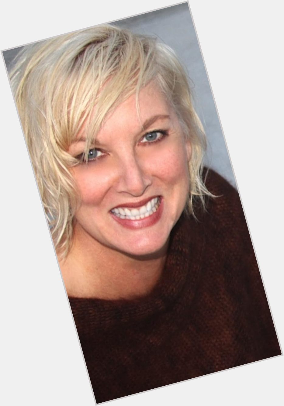 Renee Albert | Official Site for Woman Crush Wednesday #WCW