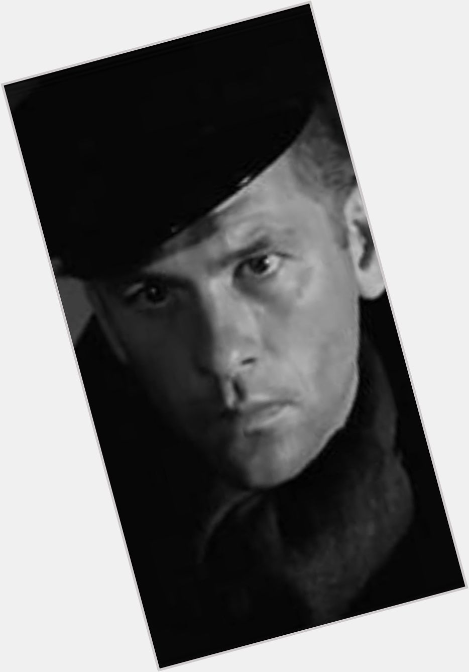 Richard Fraser | Official Site for Man Crush Monday #MCM | Woman Crush ...