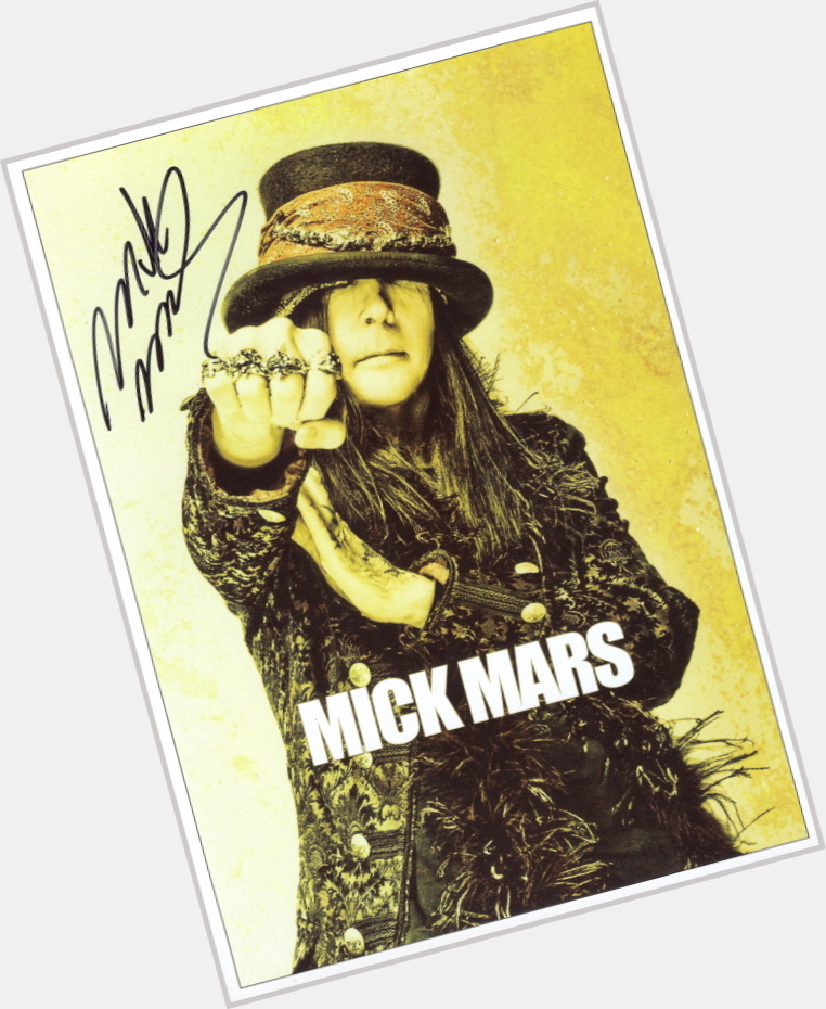 Robbie Mantooth | Official Site for Woman Crush Wednesday #WCW