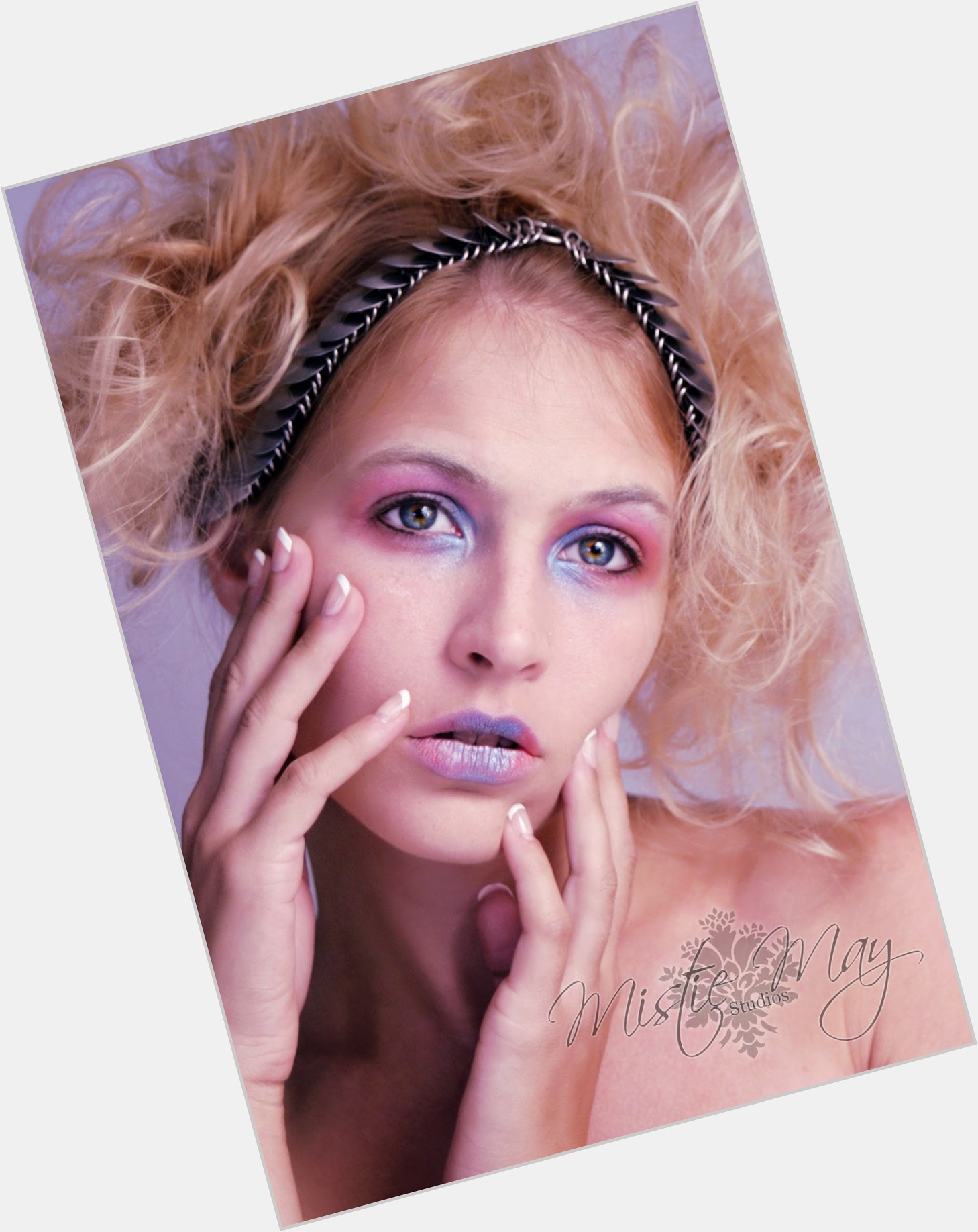 Ryan Leigh | Official Site for Woman Crush Wednesday #WCW