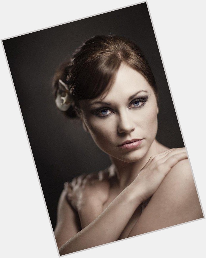 Sarah Klaren | Official Site for Woman Crush Wednesday #WCW