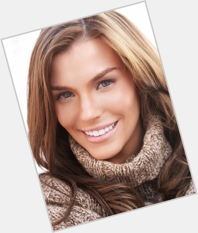 Tara Turnure | Official Site for Woman Crush Wednesday #WCW