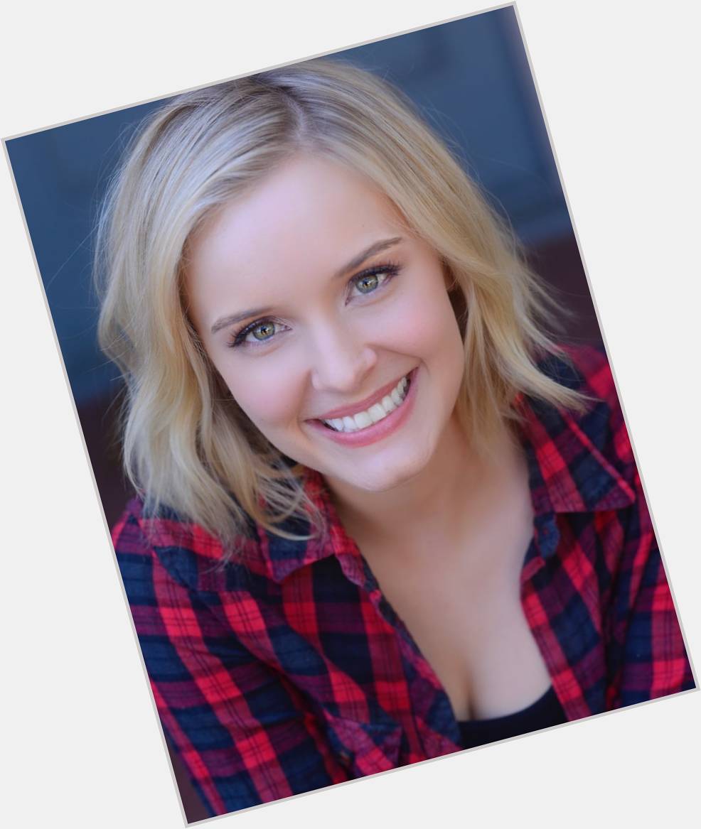 Taylor Gildersleeve | Official Site for Woman Crush Wednesday #WCW