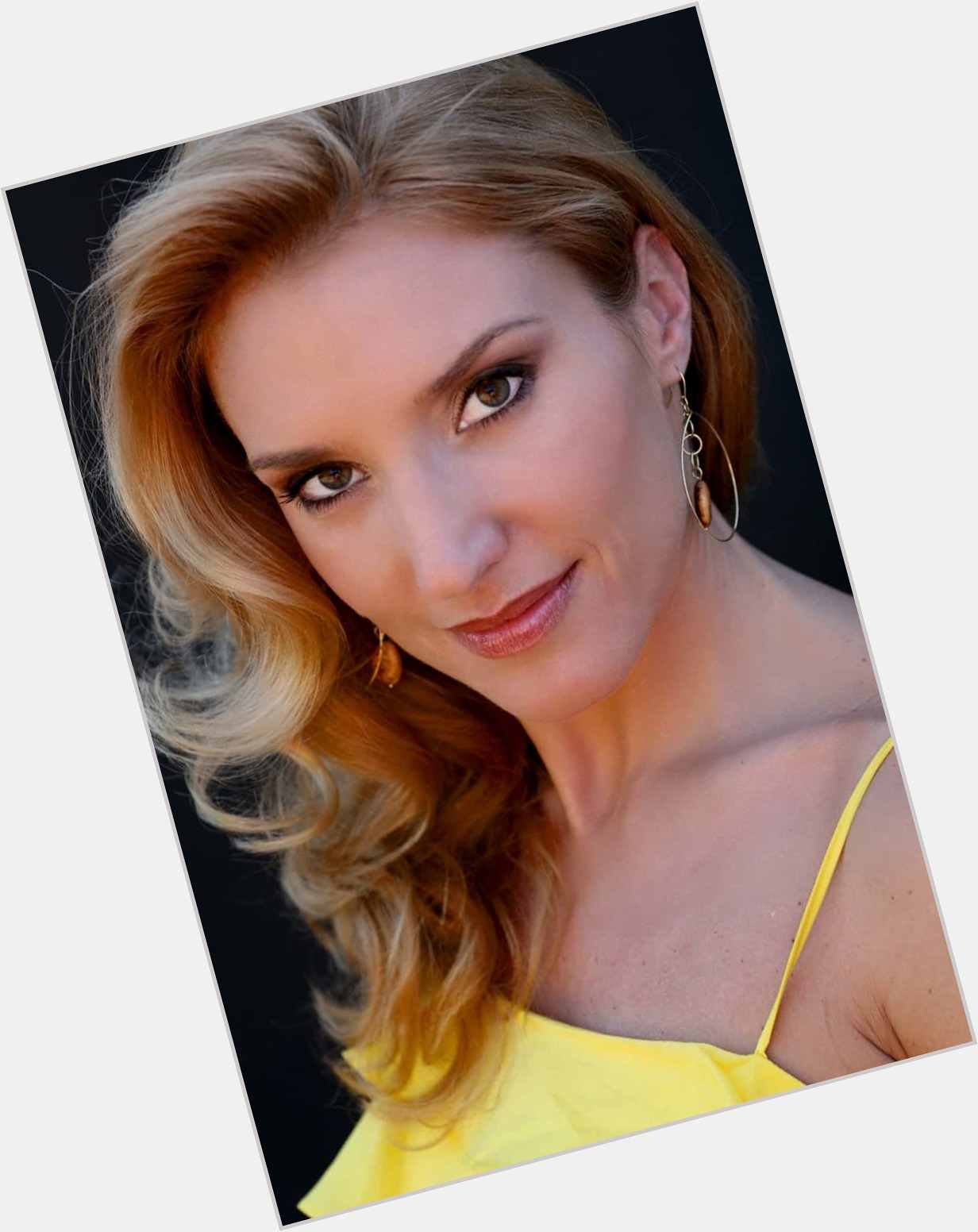 Toni Redpath | Official Site for Woman Crush Wednesday #WCW