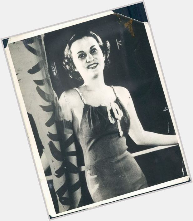 Veronica Gedeon | Official Site for Woman Crush Wednesday #WCW