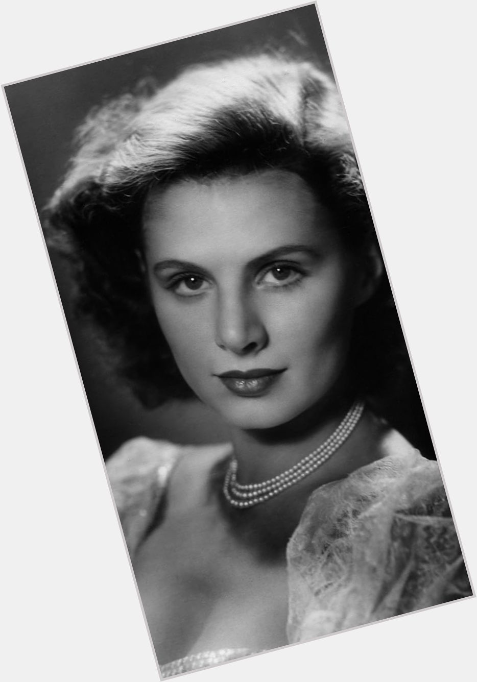 Violet Rensing | Official Site for Woman Crush Wednesday #WCW